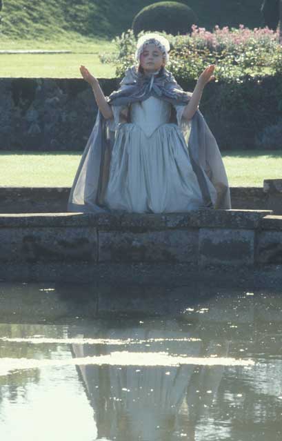 Moondial (1988) Review | Love Horror film reviews and news