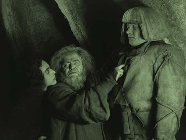 Der Golem (1920) Review | Love Horror film reviews and news
