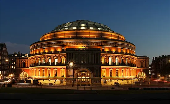 Danny Robins Brings ‘Fright Night’ Ghost Hunt to Royal Albert Hall ...